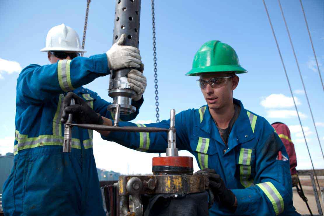 REDA Hotline High-Temperature ESP Motors | SLB